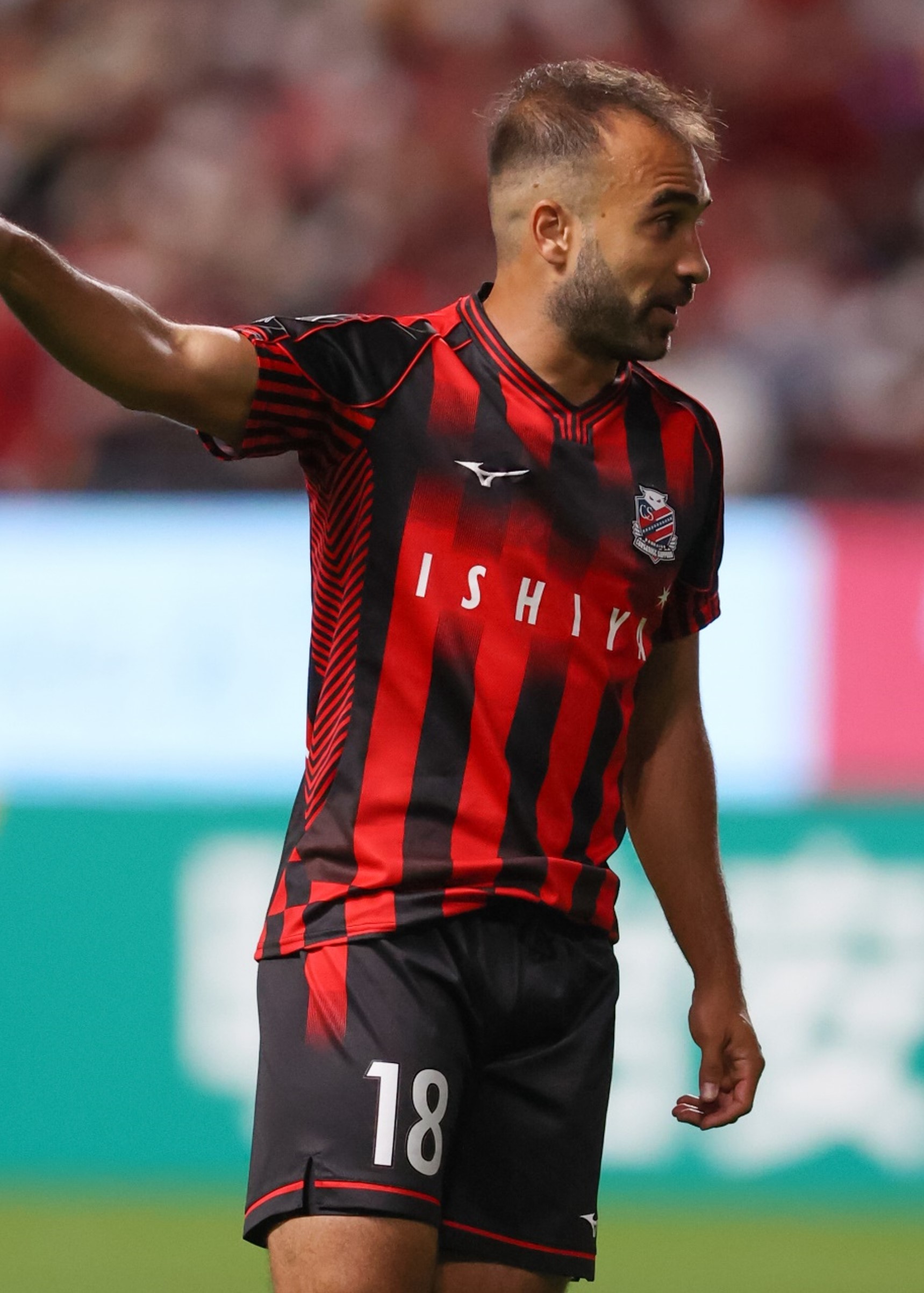 HATTRICK（ハットトリック）-選手の想いをファンへ届ける公式オークション！ | 入札ページ